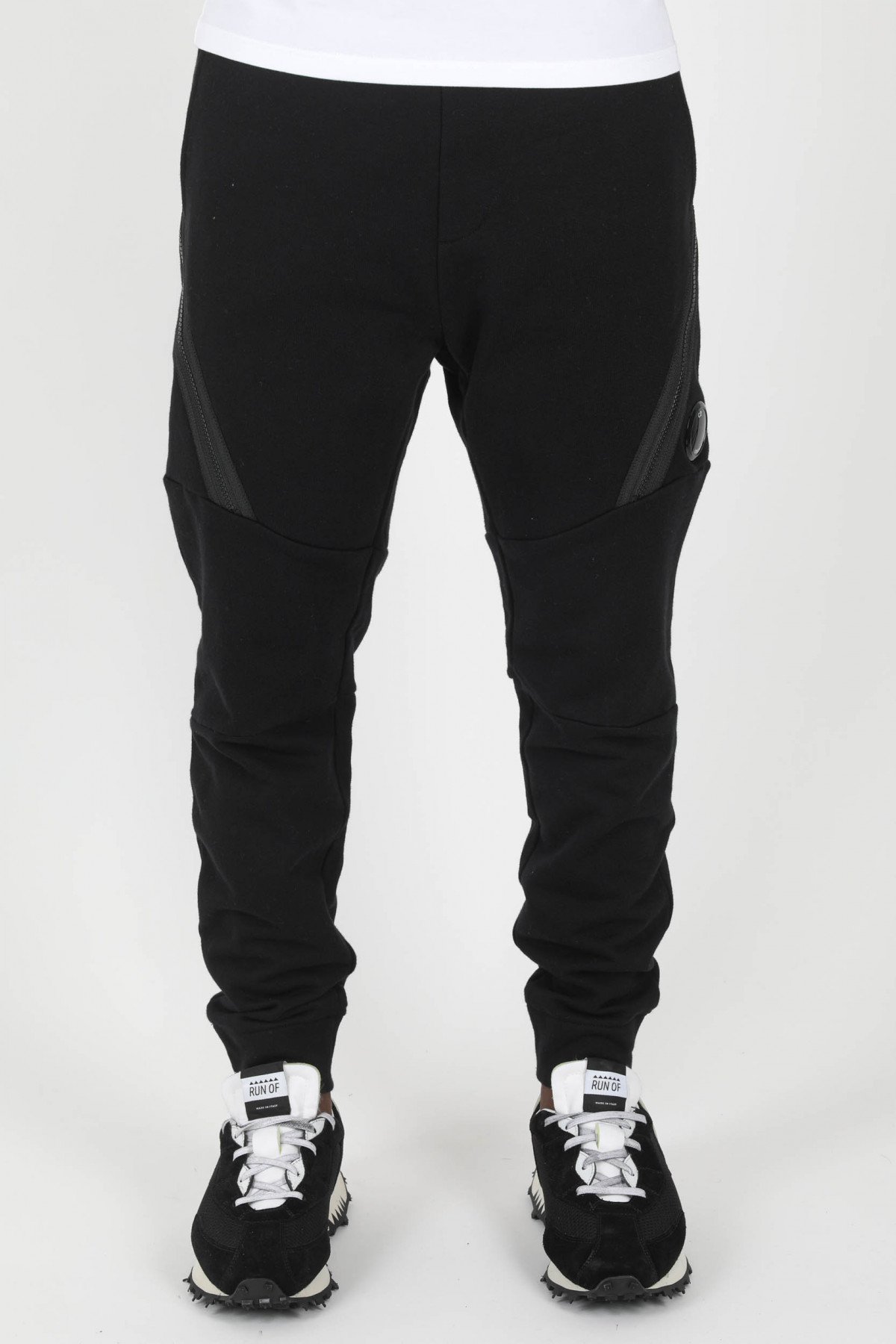 BAS DE JOGGING C.P COMPANY ZIPPE NOIR P064A-999
